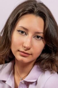 Lola Bradley Age, Height, Weight, Career, Net Worth, and Family